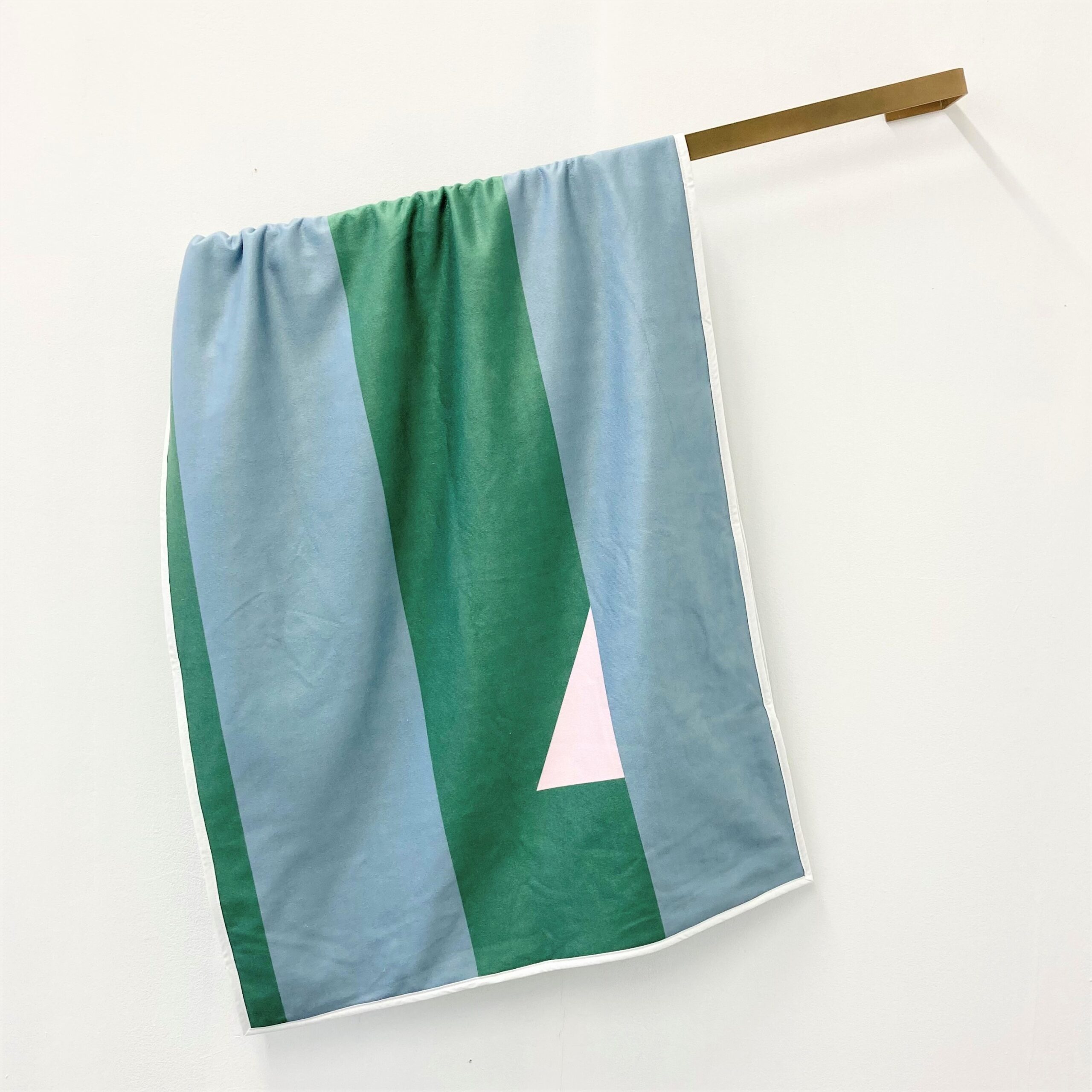 ARTIST TALK : GARTH GRATRIX - Grundy Art Gallery